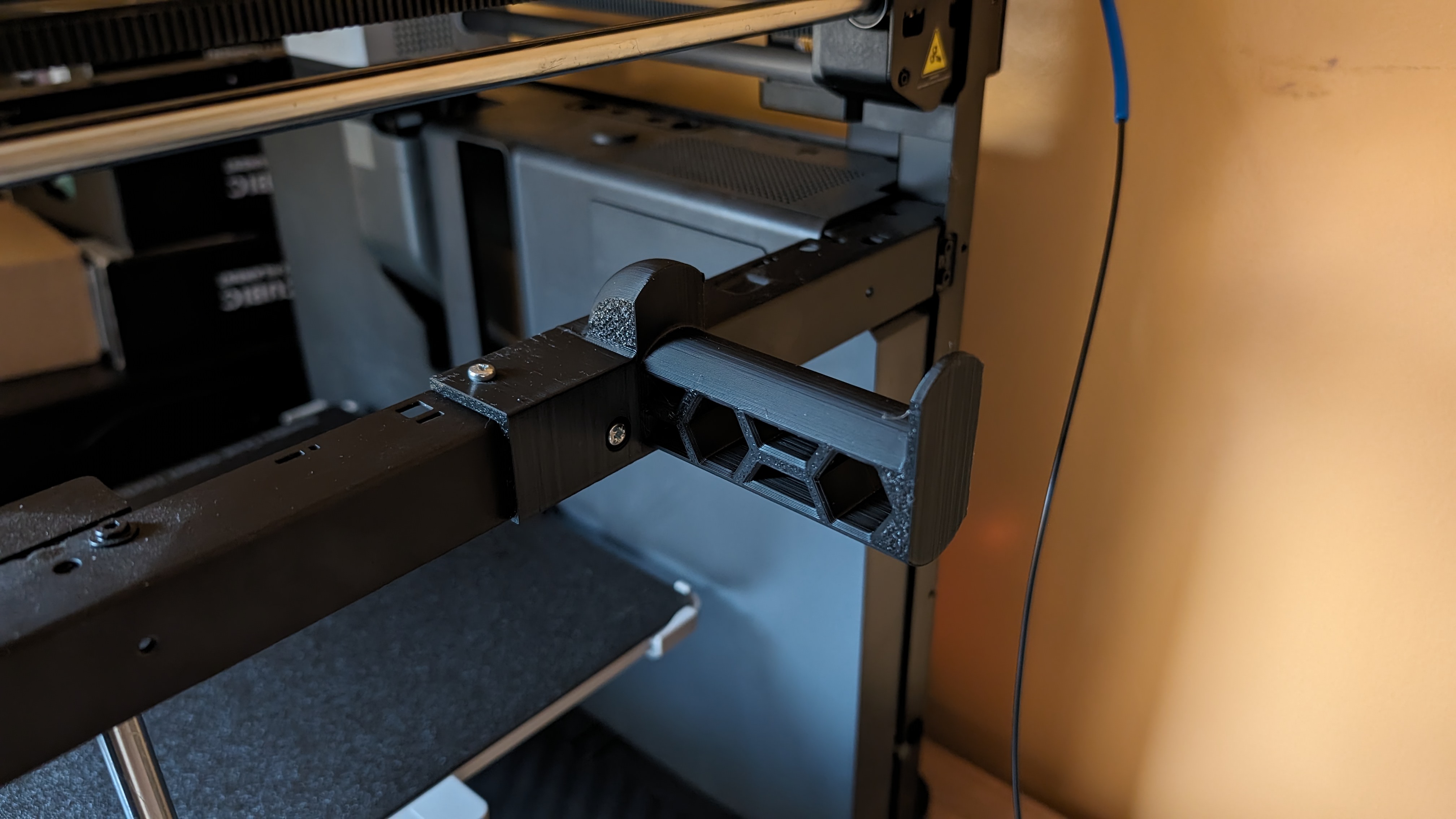 Bambu Lab P1P Side Spool by CUBEIFY | Download free STL model ...
