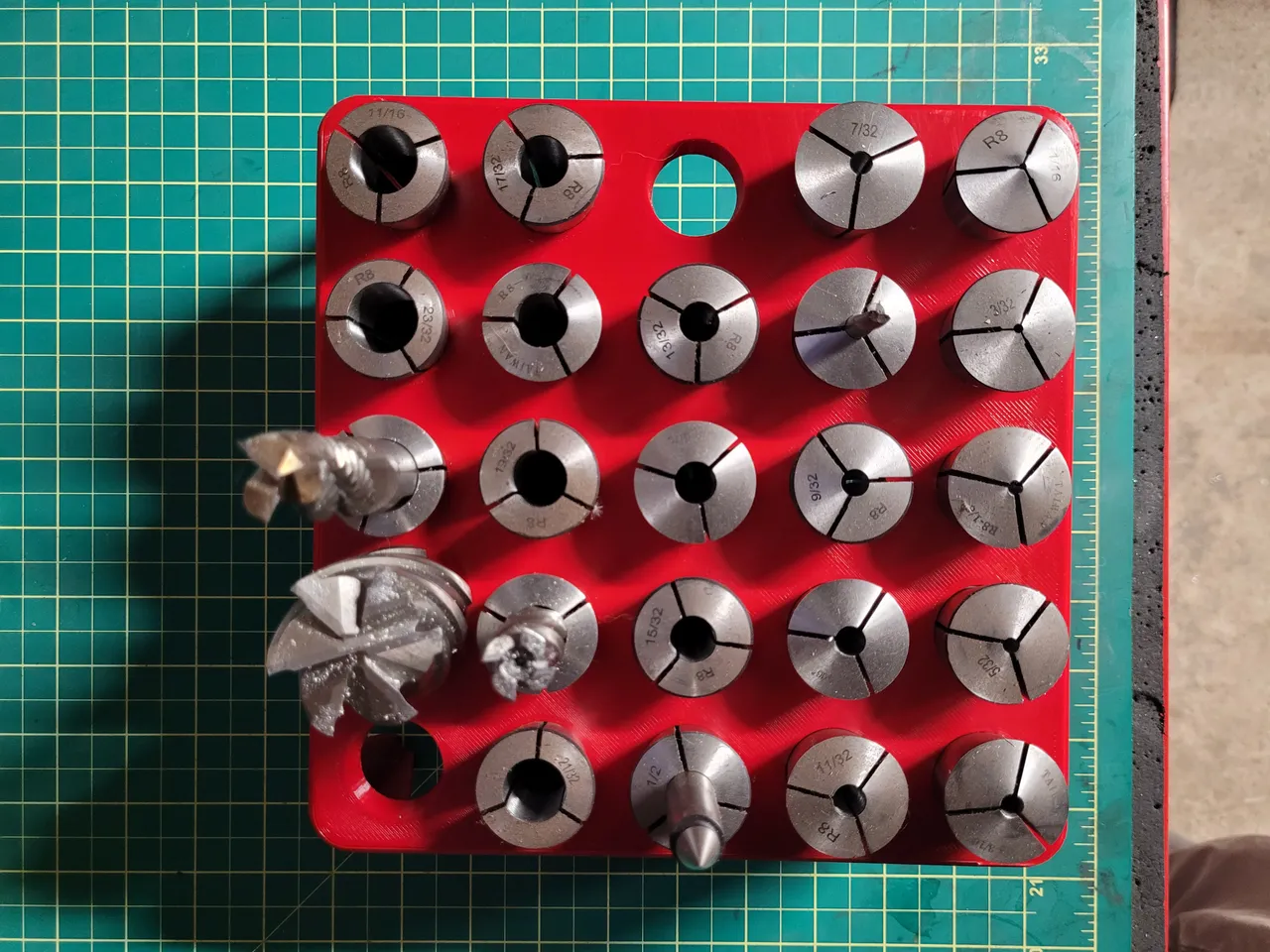 R8 Collet Tray by Maltasrc | Download free STL model | Printables.com