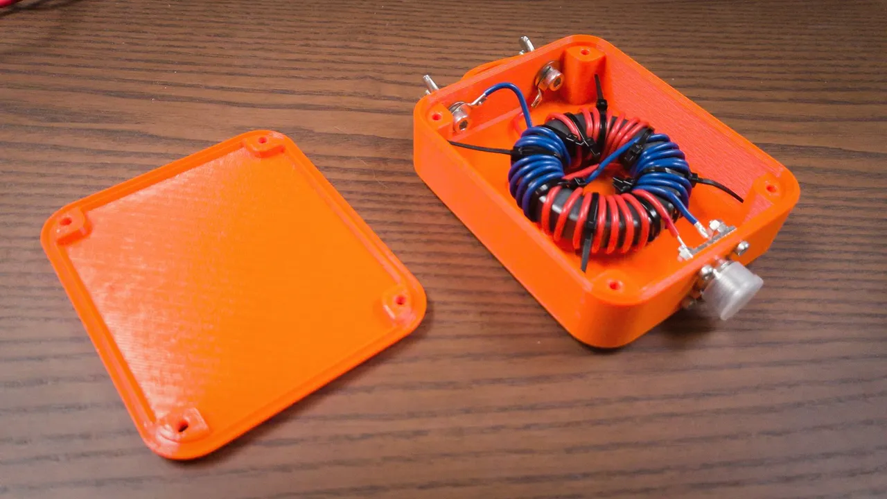 Universal FT240 Balun / Unun Box by Lukáš OK1ECH | Download free STL model | Printables.com