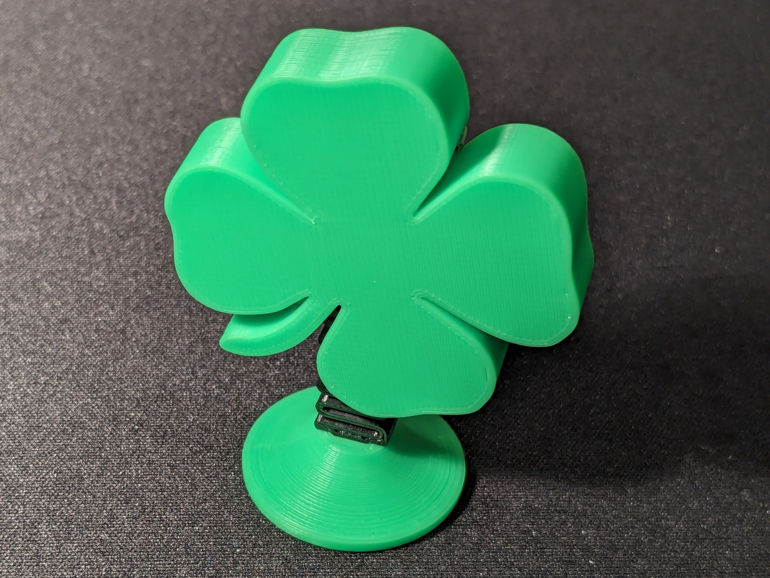Shamrock Bobble by cedarrapidsboy | Download free STL model ...