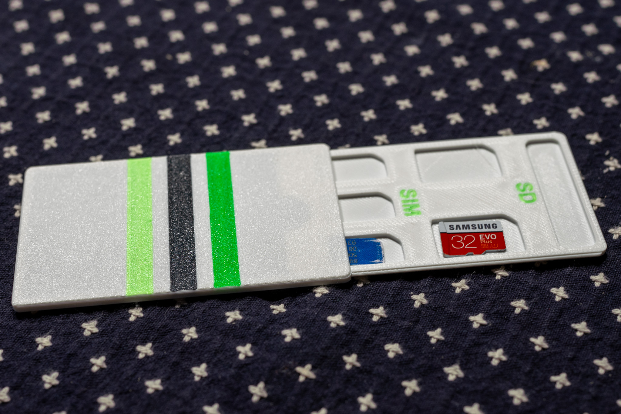 Less than 3mm multi-color wallet tray by BingoDesigns | Download free ...