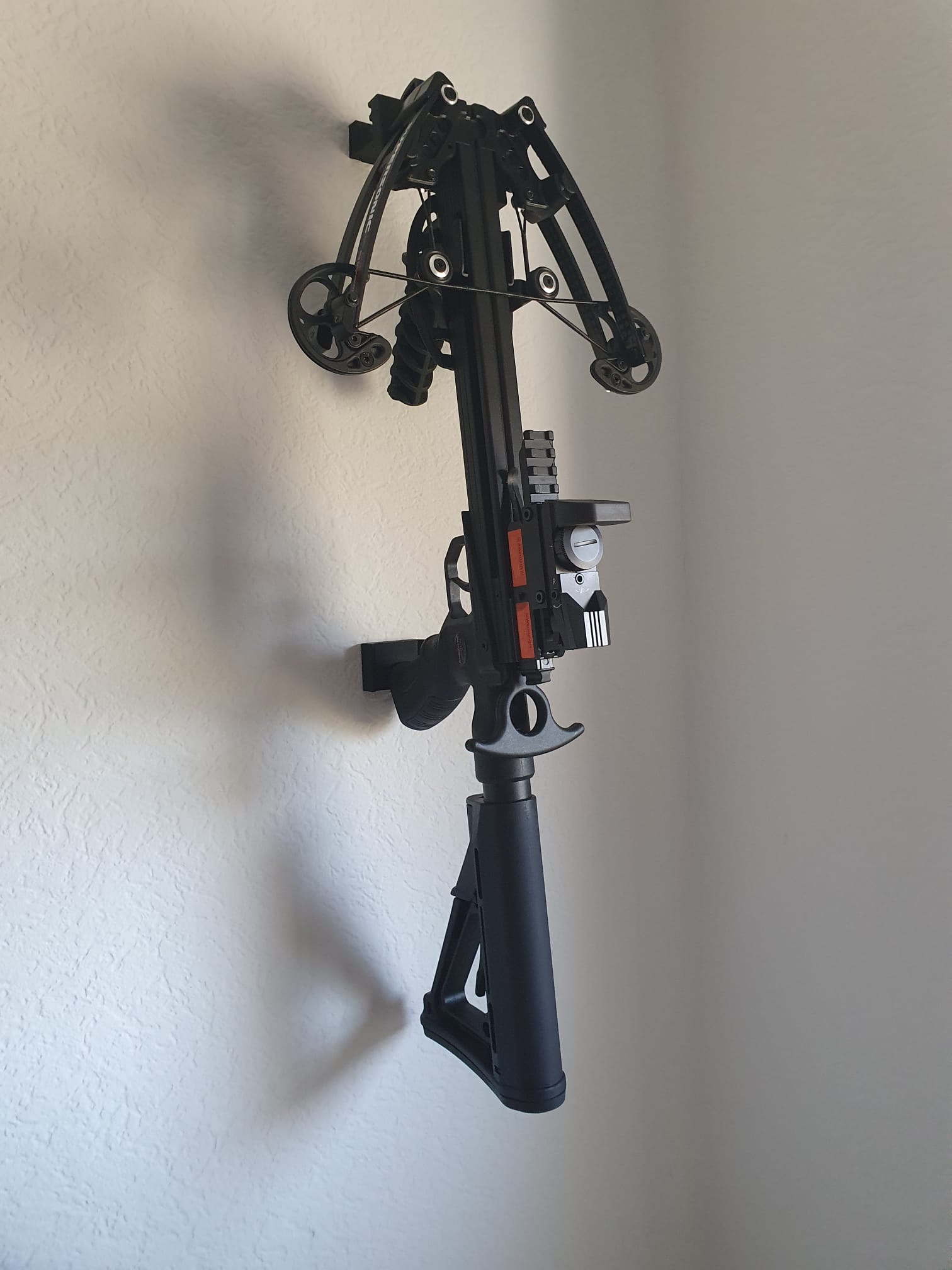 X-Bow FMA Supersonic XL Wall Mount with hidden screws par Akardia ...