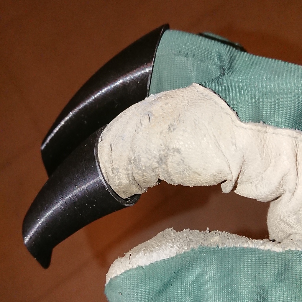 Dirt digging claws for the garden glove by JPN_FI | Download free STL ...