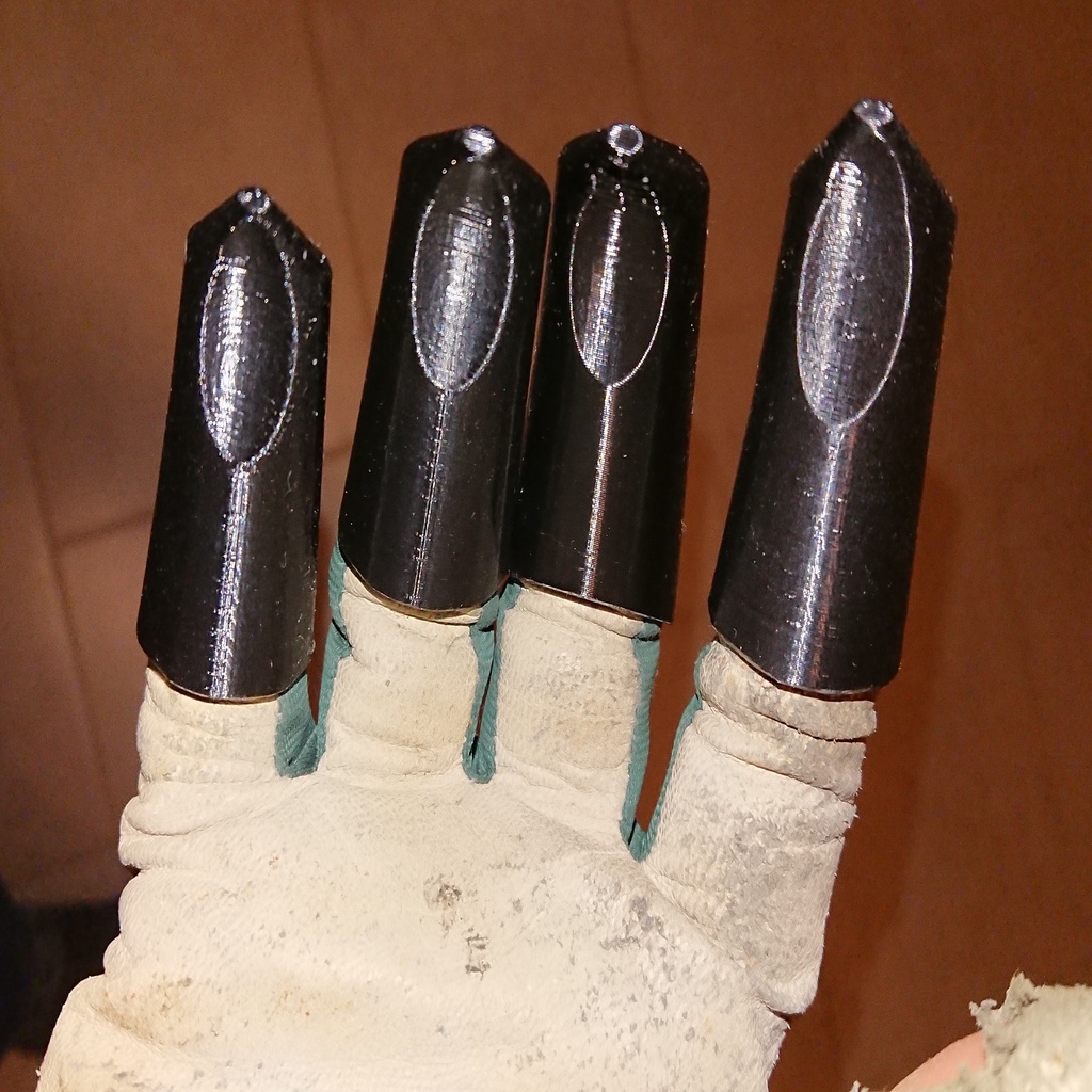 Dirt digging claws for the garden glove by JPN_FI | Download free STL ...