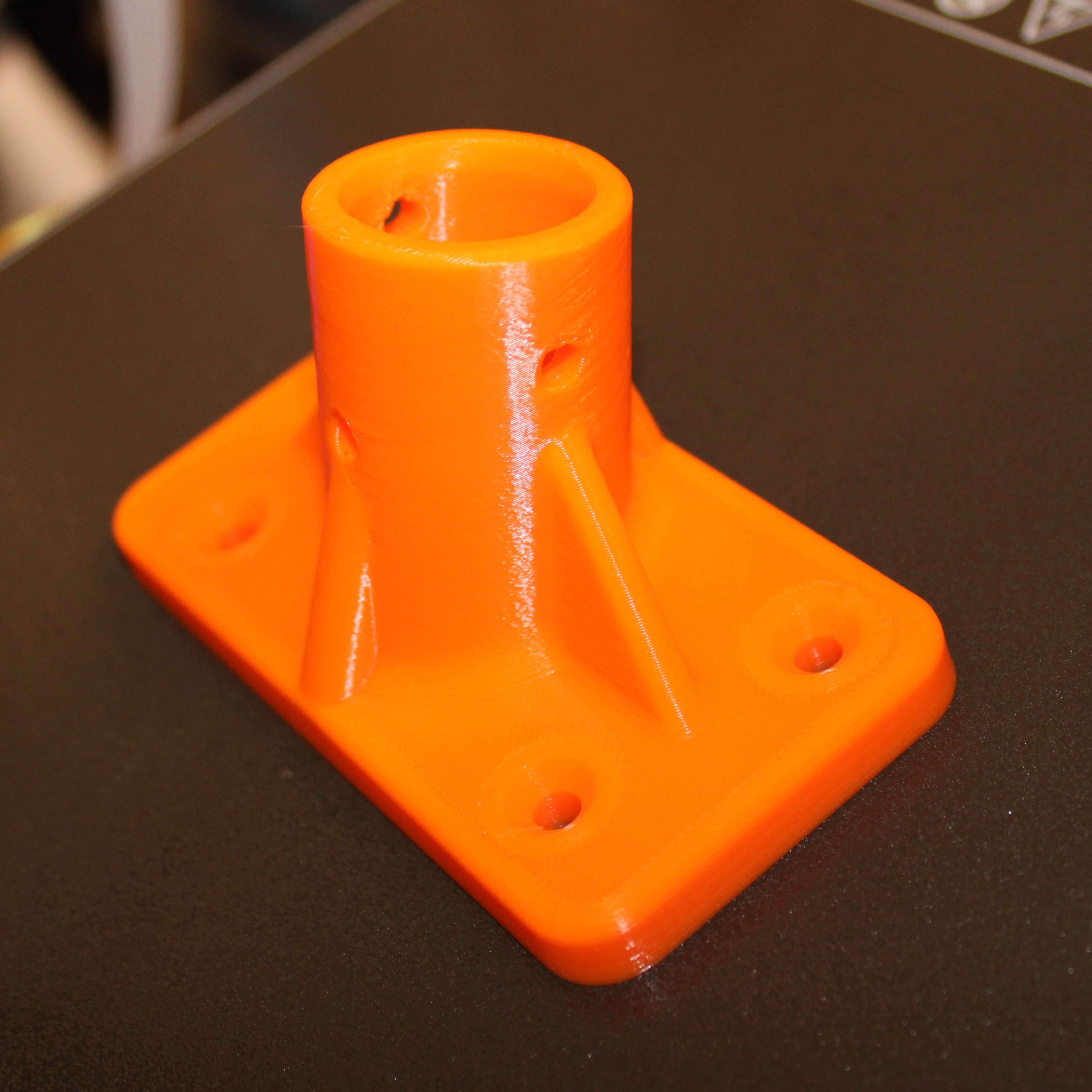 Broom Handle Bracket / Broomstick Mount (4 sizes) by moWerk | Download ...