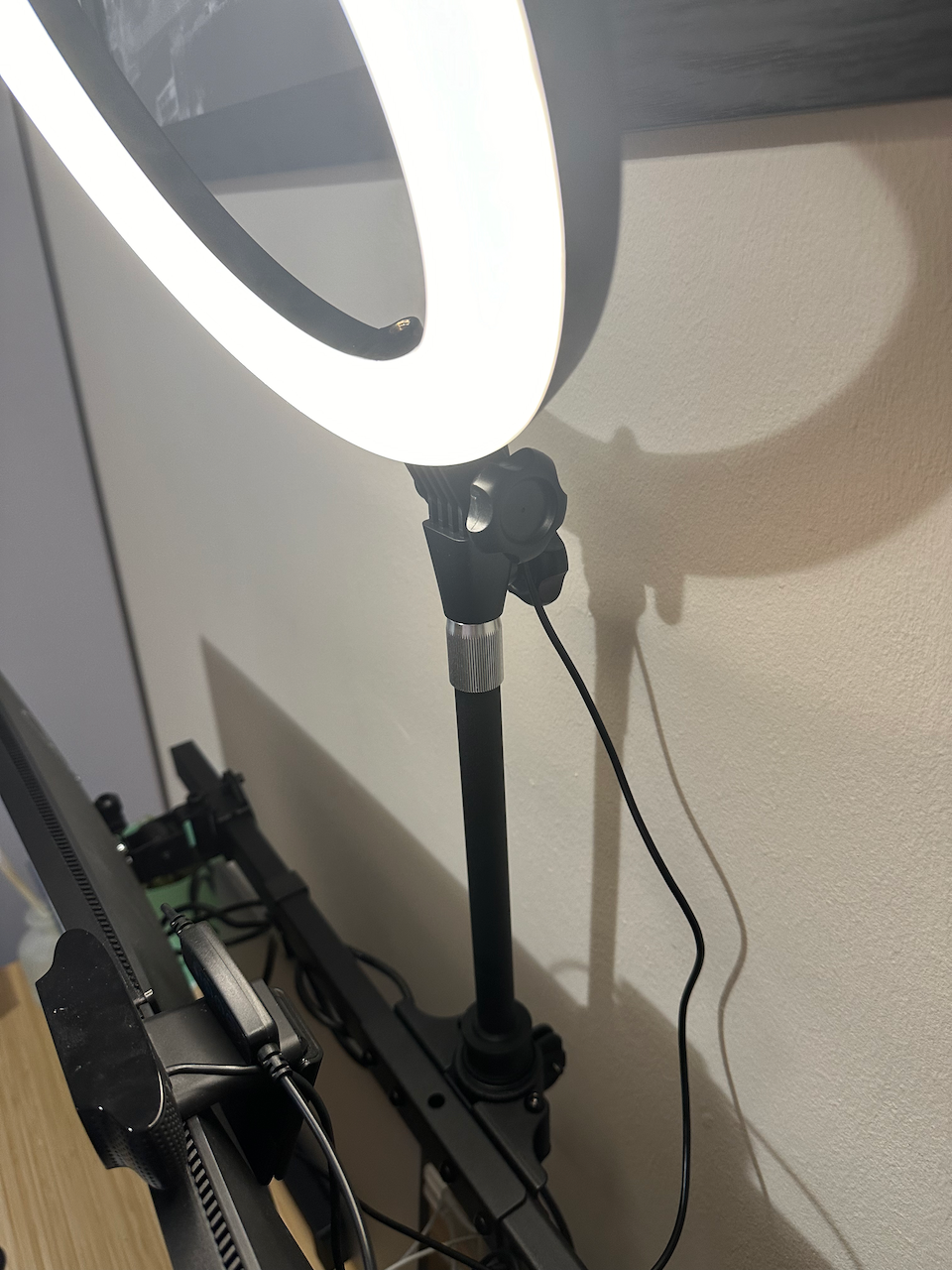Ring Light Mount for Monitor Arm by oztamir | Download free STL model ...