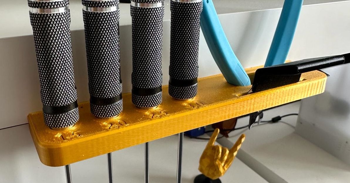 Tools holder - 3d printer by Gonçalo Oliveira | Download free STL model ...