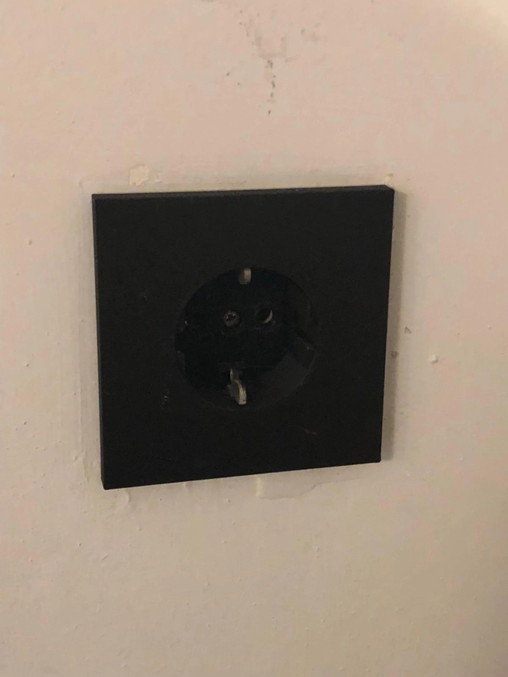 Wall outlet Schuko Socket by Joey Thomasse | Download free STL model ...