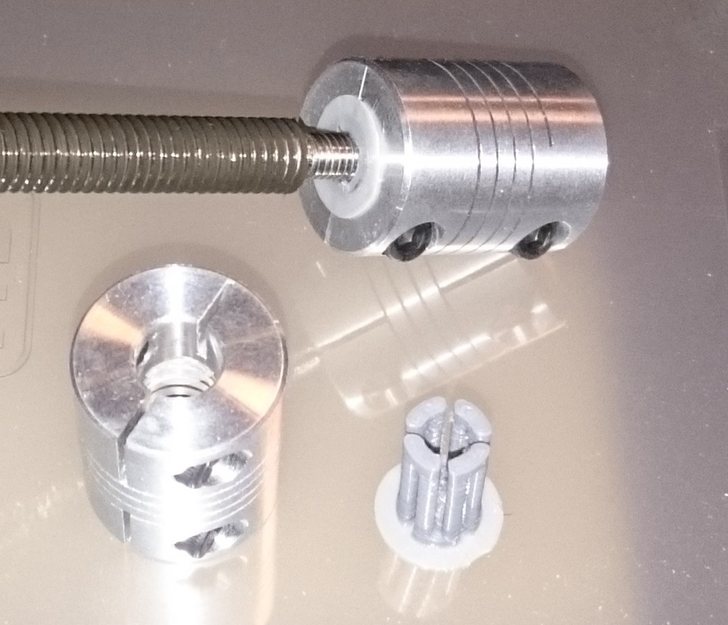 Coupler 8 to 5 mm adapter by JPN_FI | Download free STL model ...