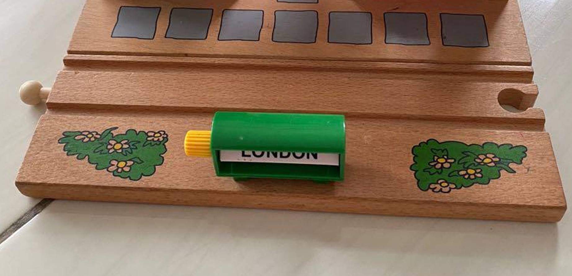 BRIO station sign by melvinfec | Download free STL model | Printables.com