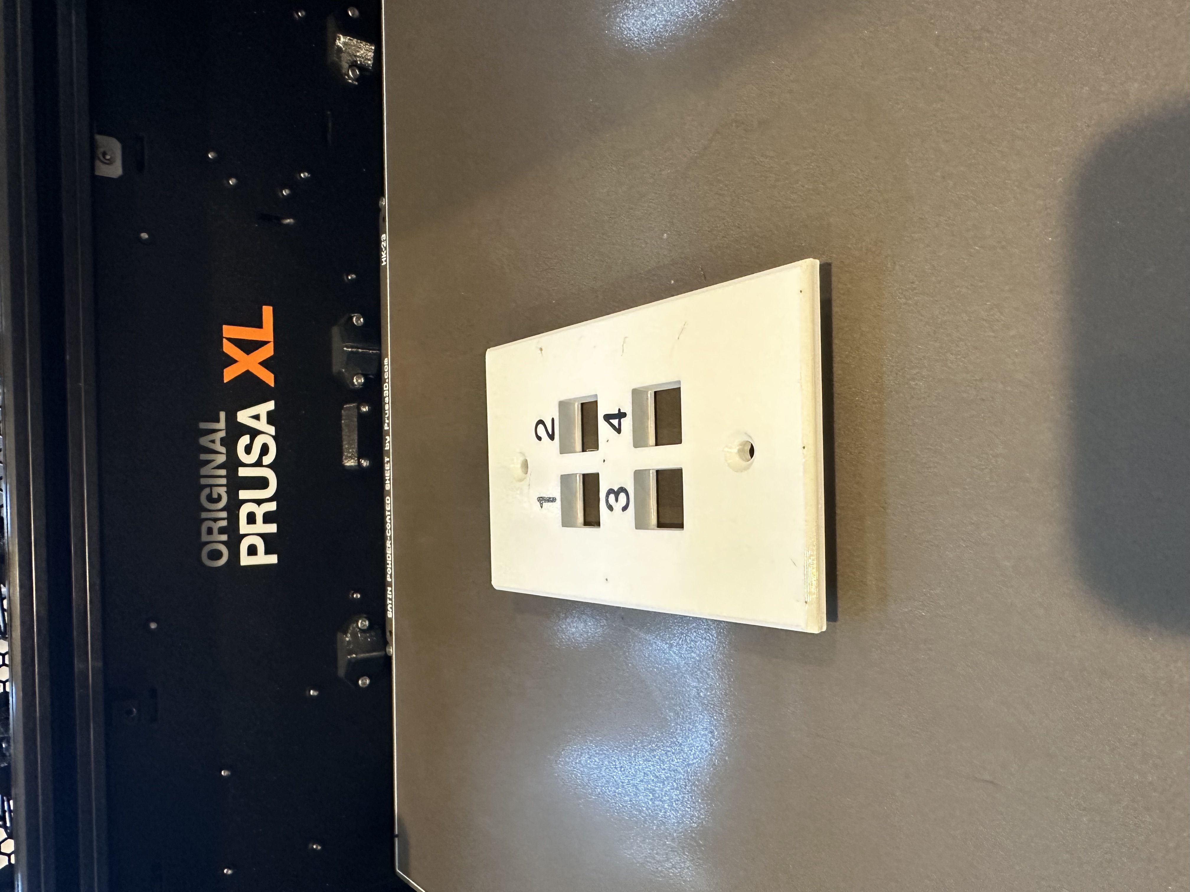 Thicker rim Quad Keystone Wallplate by Kurt Gluck | Download free STL ...