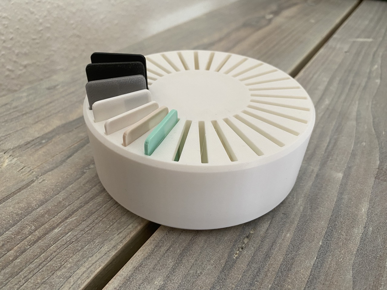 Filament Sample Wheel por K3NPrusa | Descargar modelo STL gratuito ...