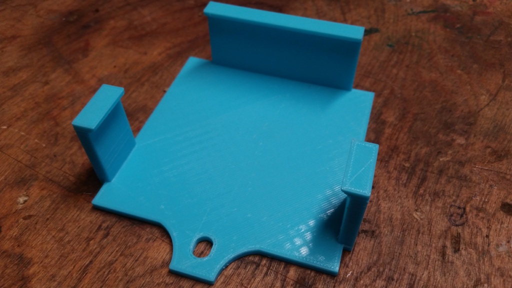 Roku XS VESA 100 tv mount by wolf9545 | Download free STL model ...