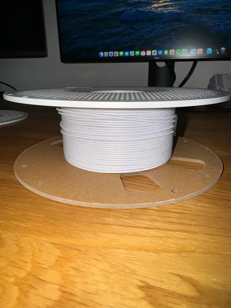 Cardboard adapter for Bambu Lab Spool by PrimoCenturio | Download free ...