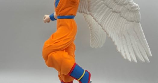 Son Goku angel tribute to Akira Toriyama by Entroisdimensionsfigurine ...