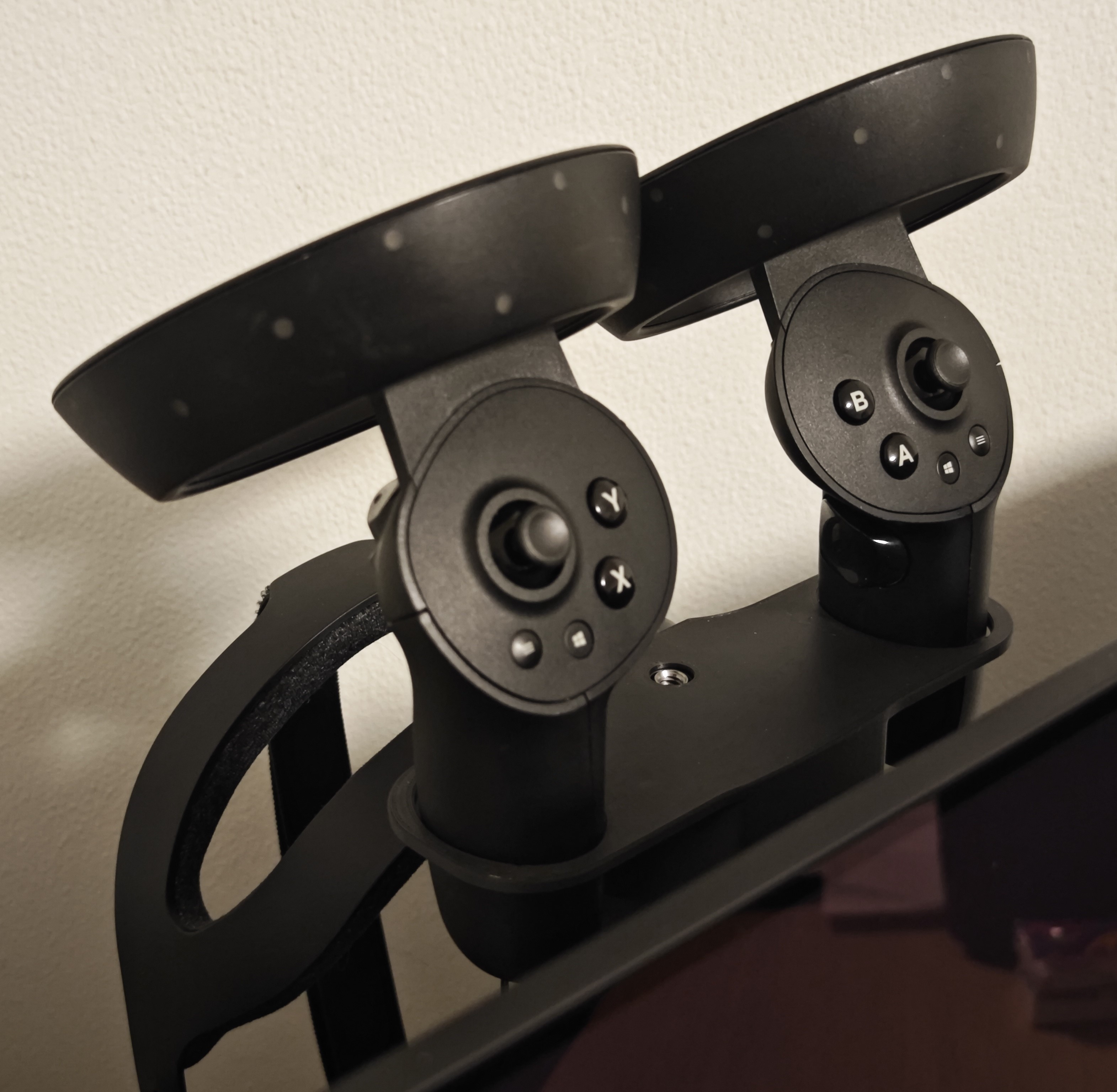 VR Headset (Reverb G2) Mount for ASUS PC32UCDM Monitor by EviLSeeD ...