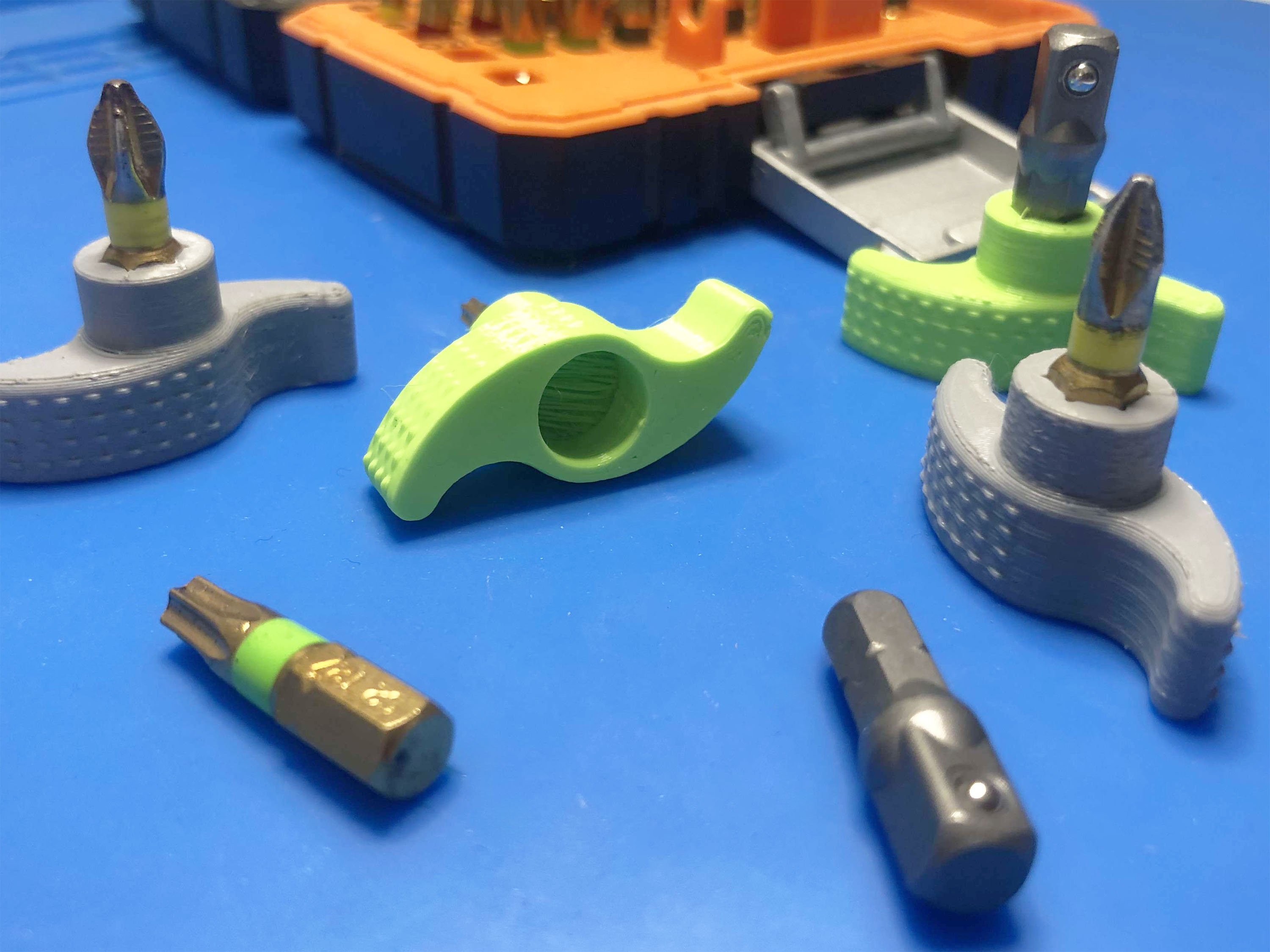 Pocket Magnetic Bit Driver by Fusiology | Download free STL model ...