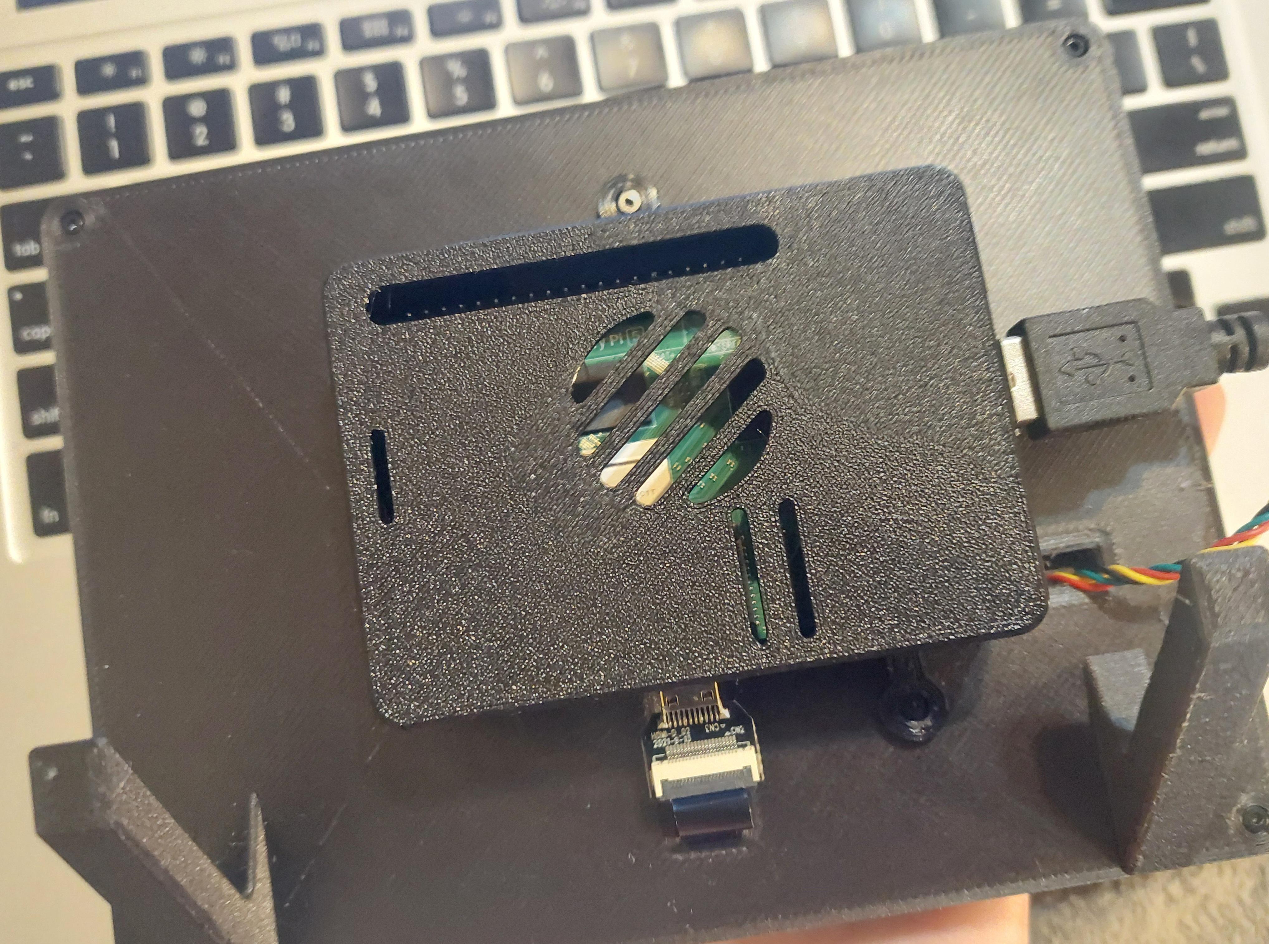 Adafruits Raspberry Pi 5 case mod for 7" Klipperscreen case (by ...