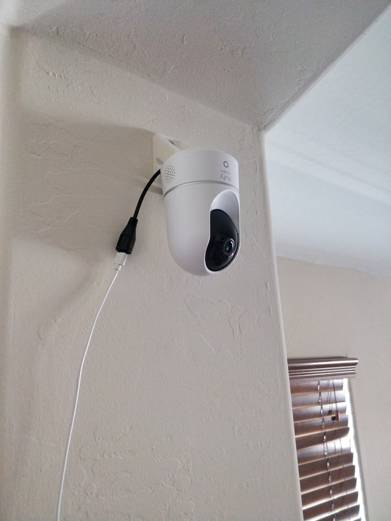 Wall Mount for Eufy Pan/Tilt Camera by SC Projects | Download free STL ...