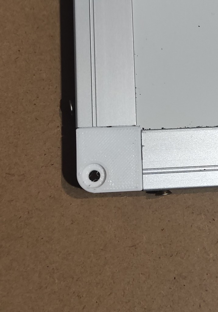 Replacement whiteboard corner bracket by Jabłoński Kornel | Download ...