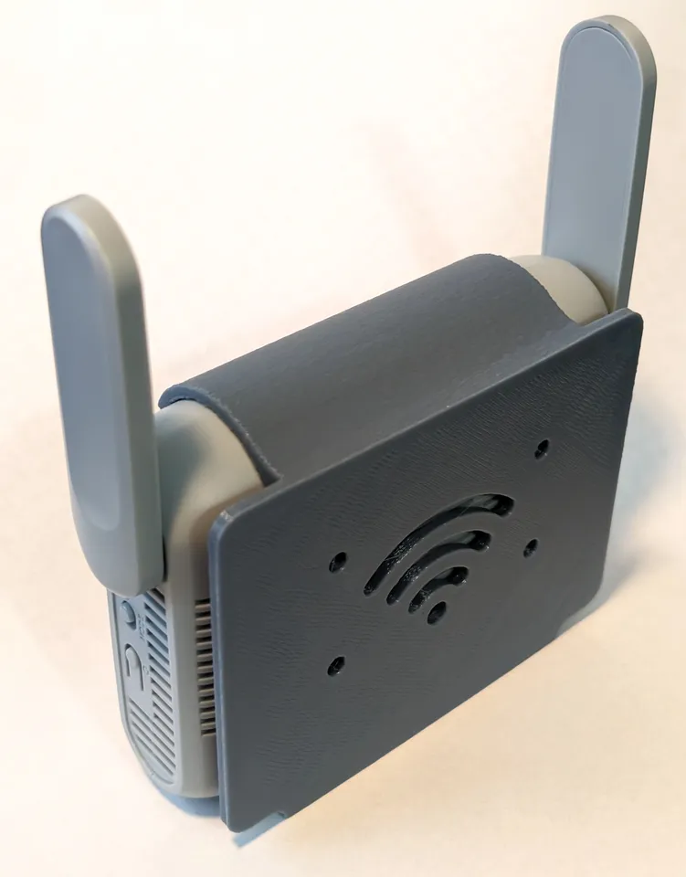 GL.iNet Beryl AX (GL-MT3000) travel router mount by zebpalmer ...