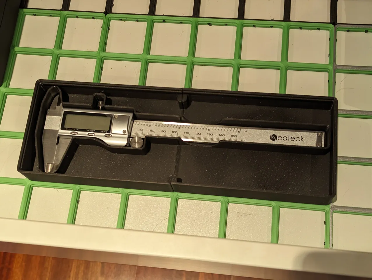 Gridfinity Neoteck Caliper Stackable Tray 6x2x4 by Illia Shekera ...