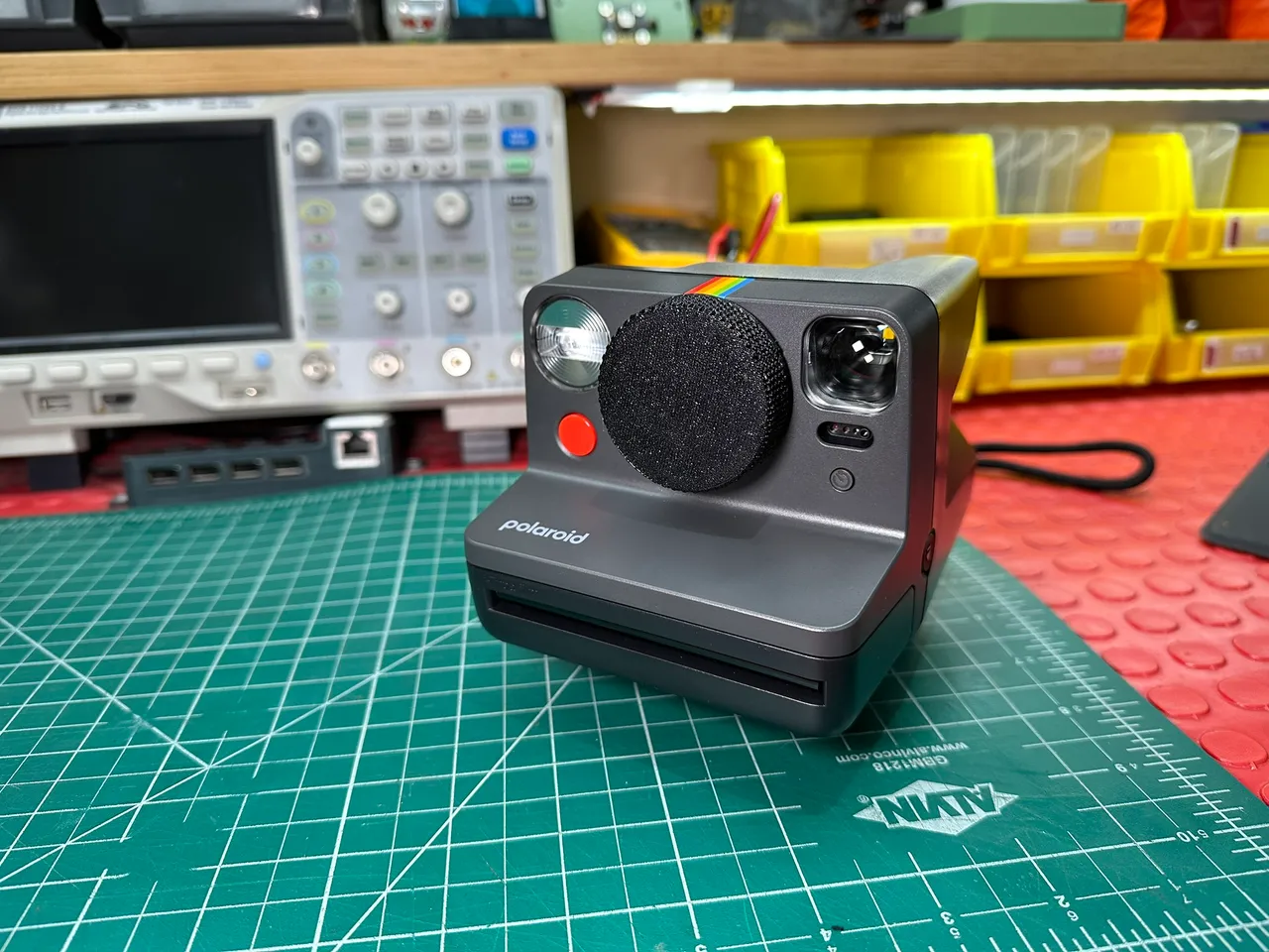 Polaroid Now Gen2 Lens cap by cisar14n | Download free STL model ...