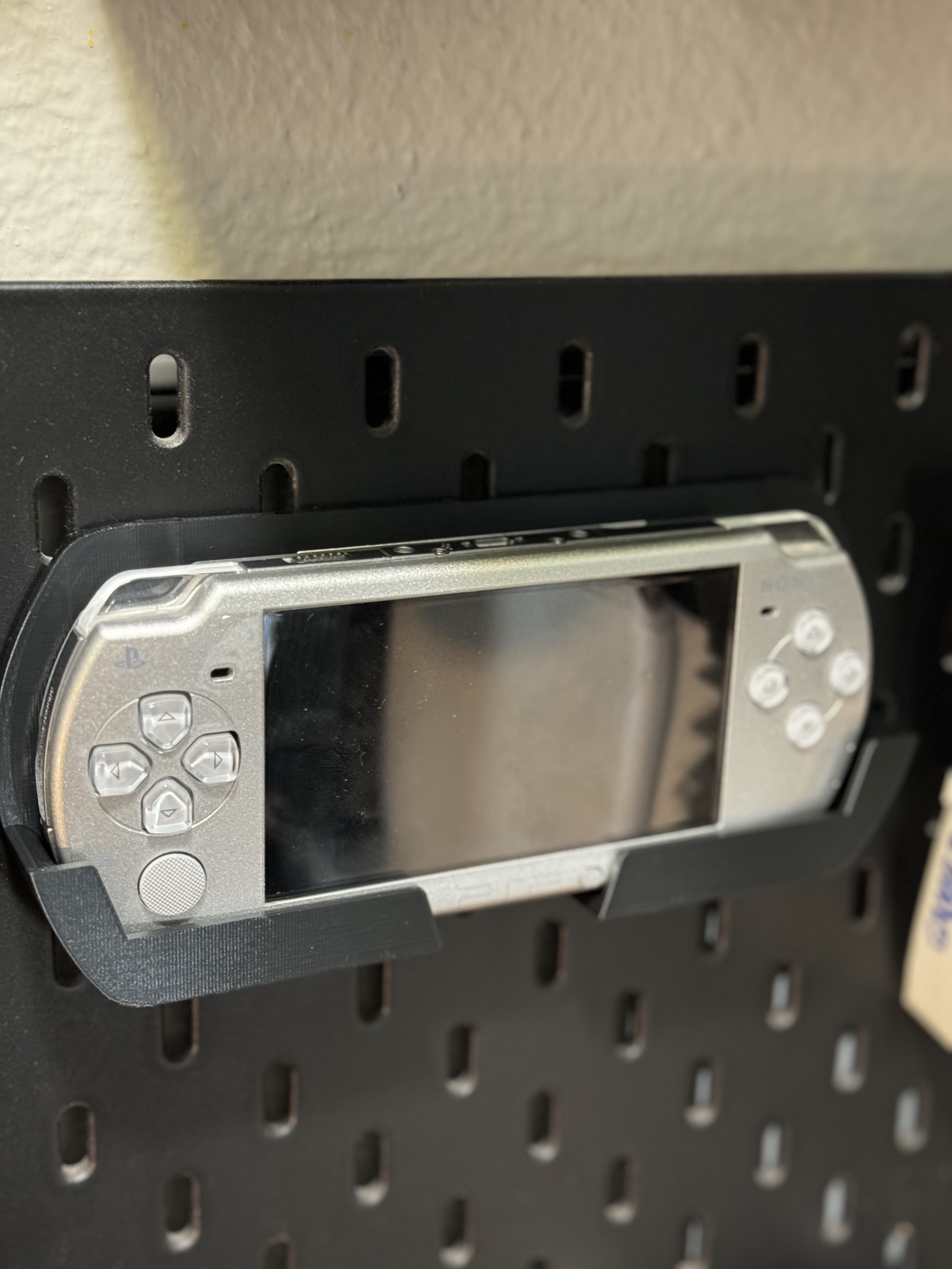 PSP Slim IKEA Skadis Display Mount by Amilcar Gamez | Download free STL ...