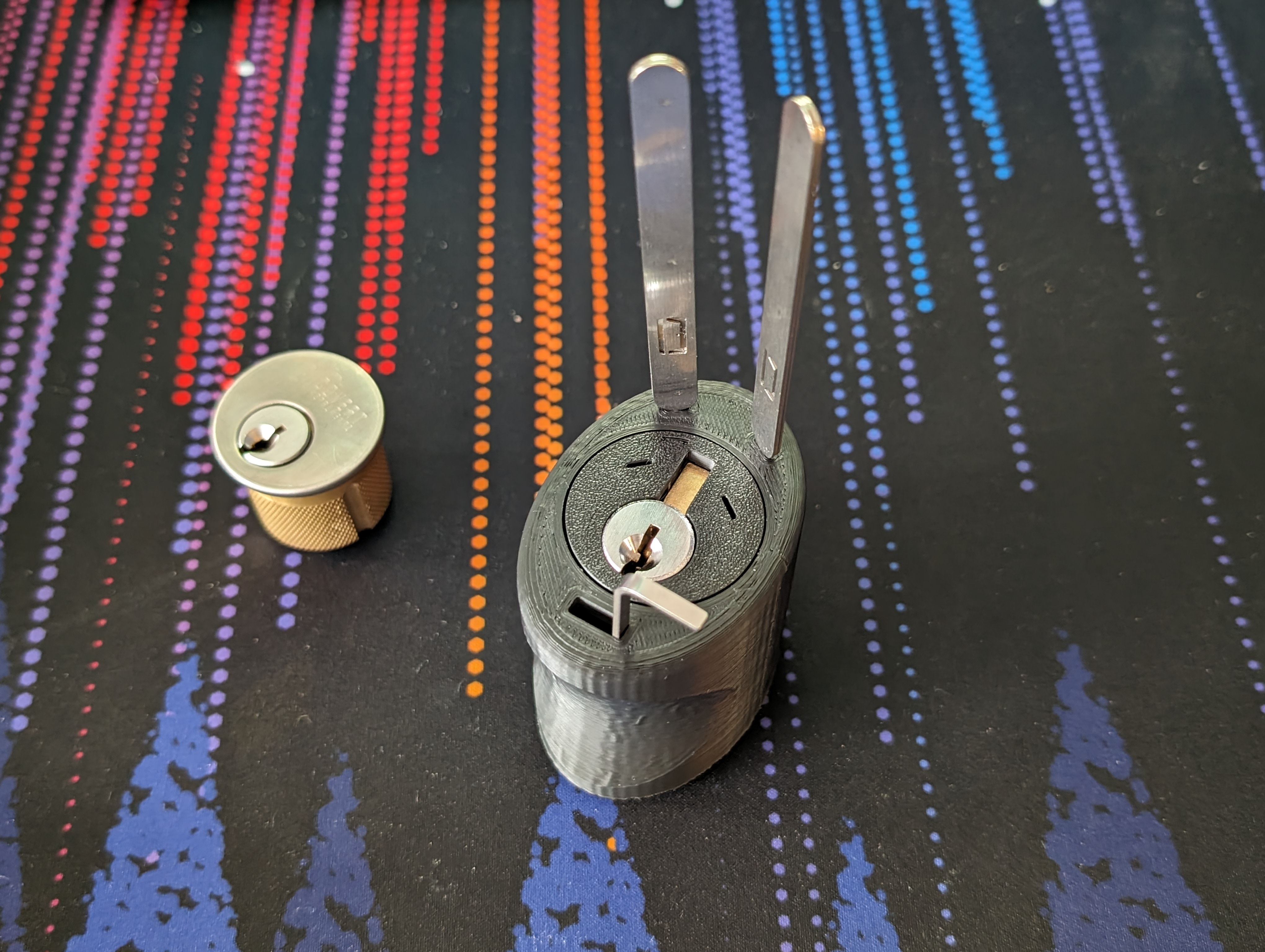 Kik Cylinder Locksport Holder and Mortise Adapter by Manifold3D ...
