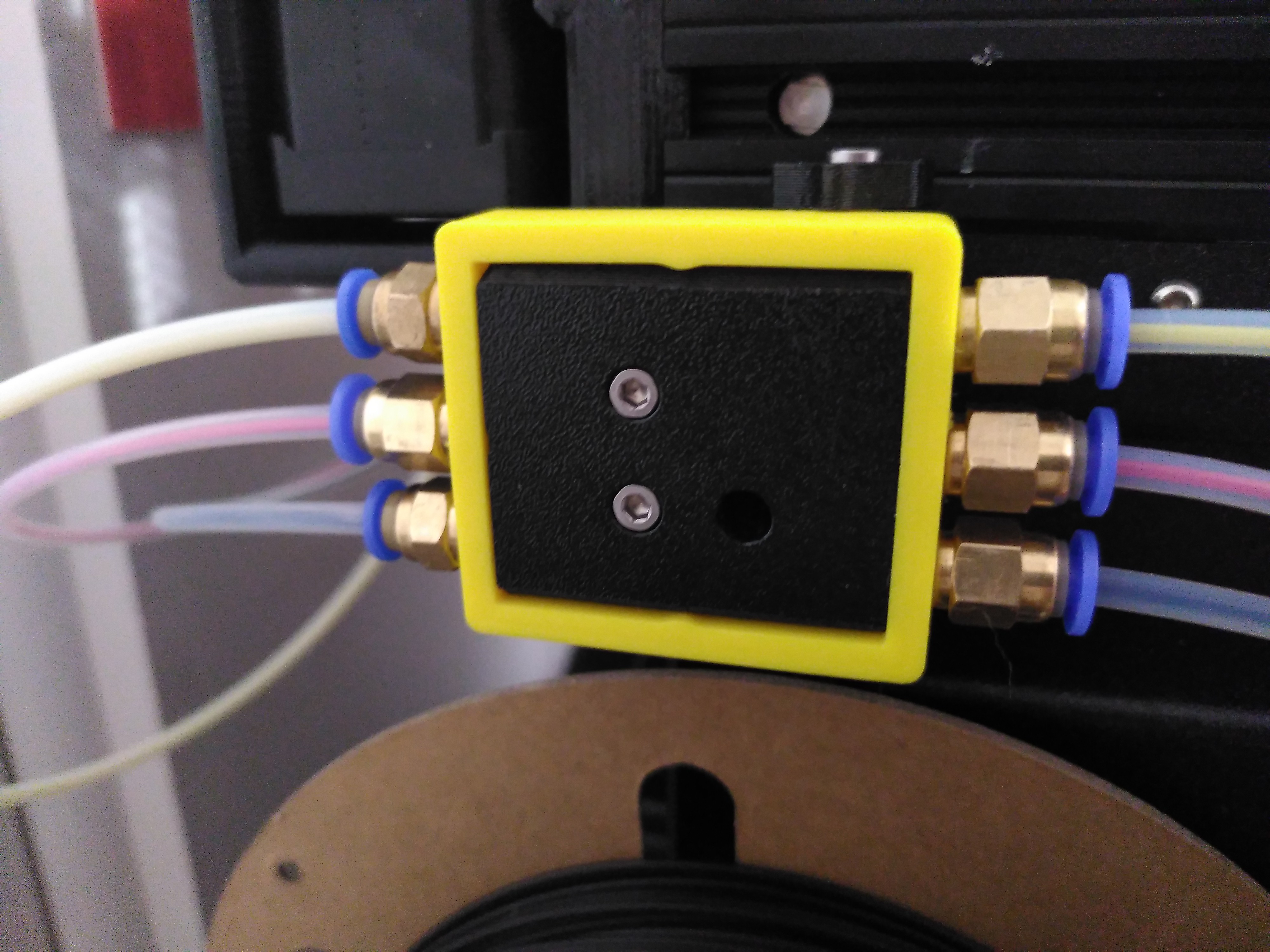 PrusaXL Filament Sensor Frame for PC4-Mxx adapter by akamaka | Download ...