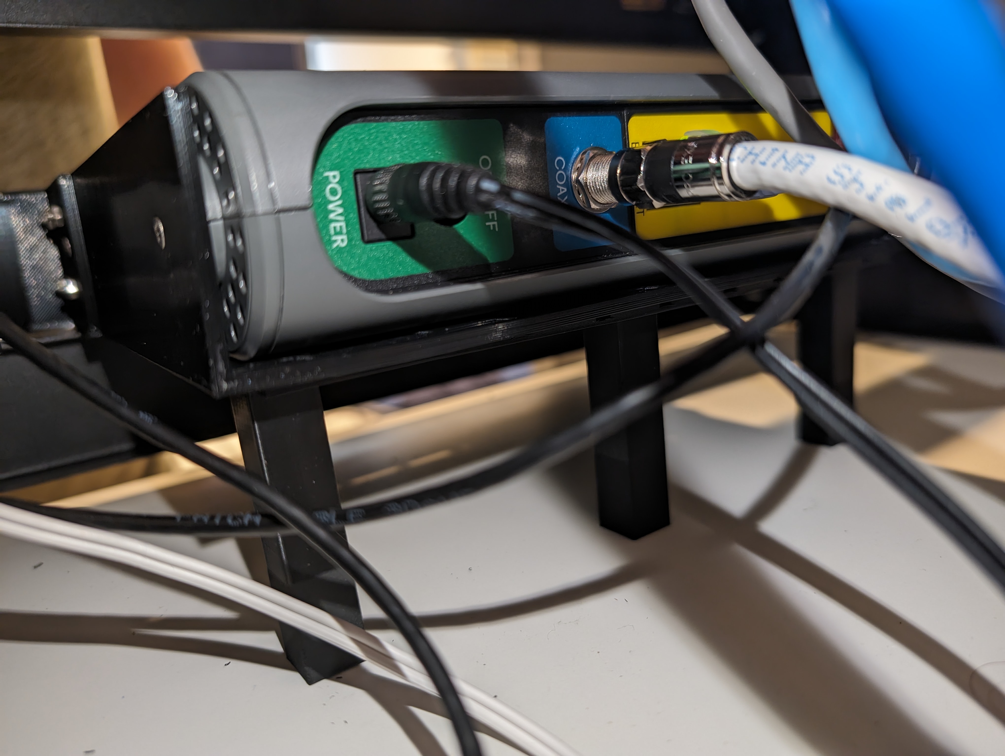 Motorola MB8600 Modem Rack Mount por Chorchie | Descargar modelo STL ...