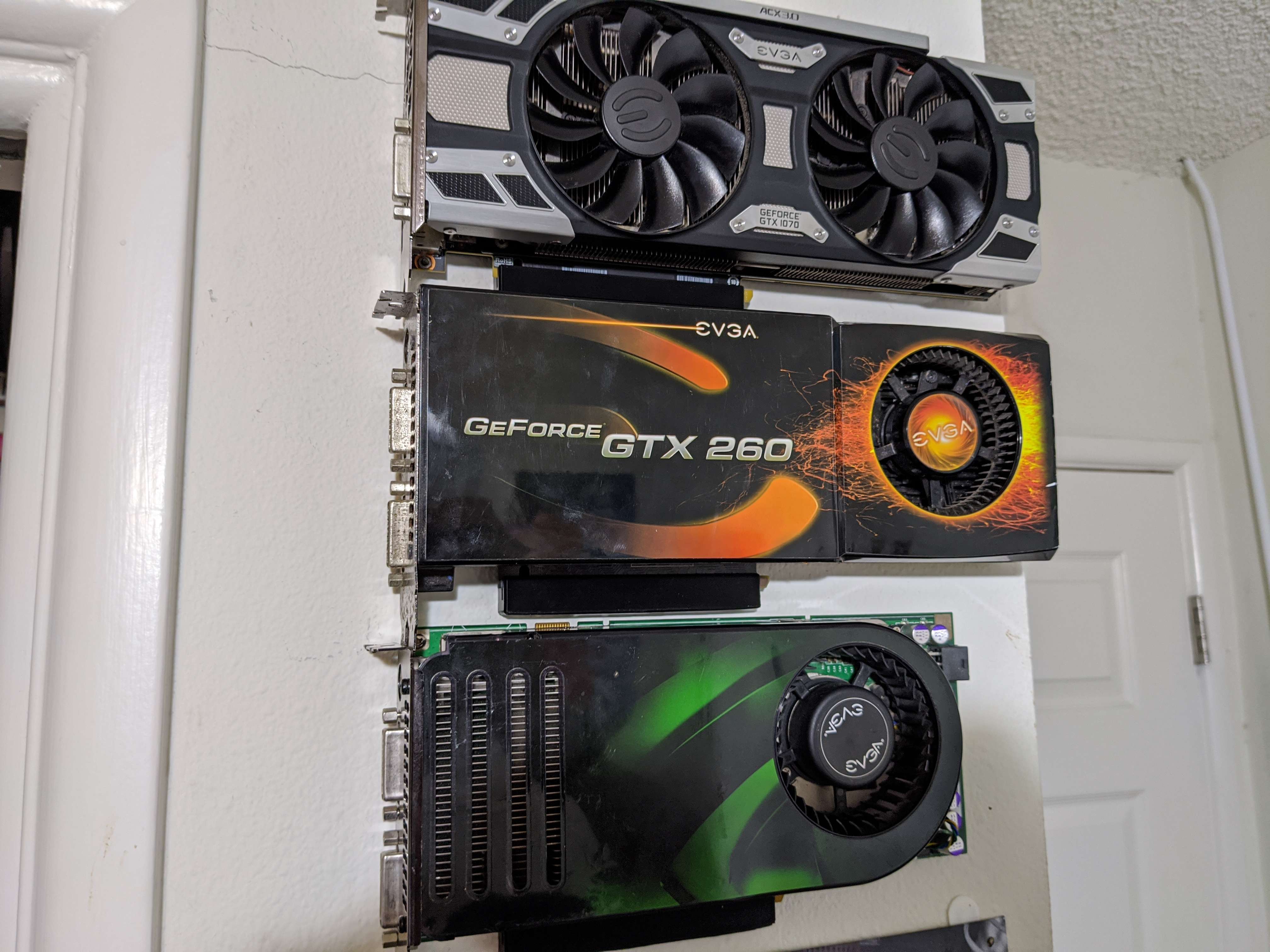 GPU wall mount bracket by Sam Desplancke | Download free STL model ...