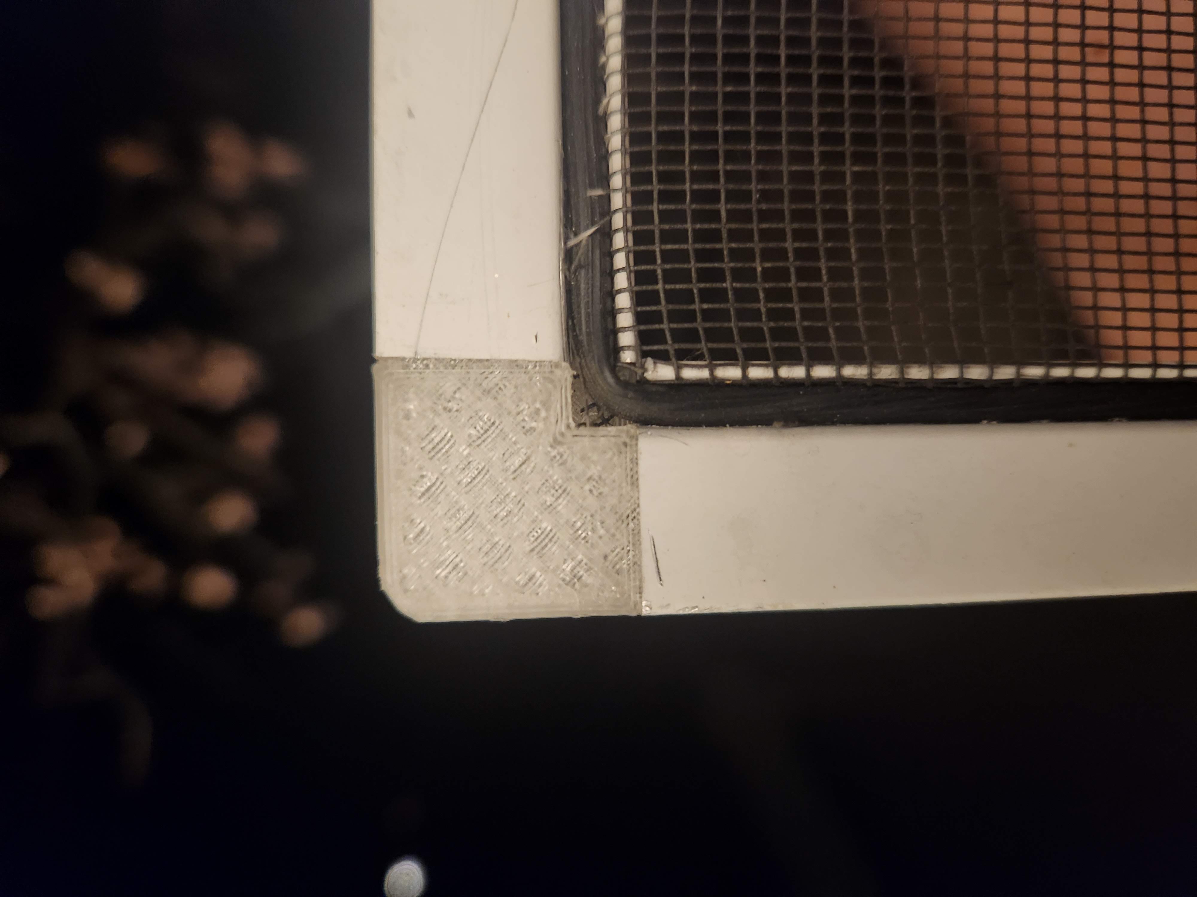 Window screen corner bracket by elementalvoid | Download free STL model ...