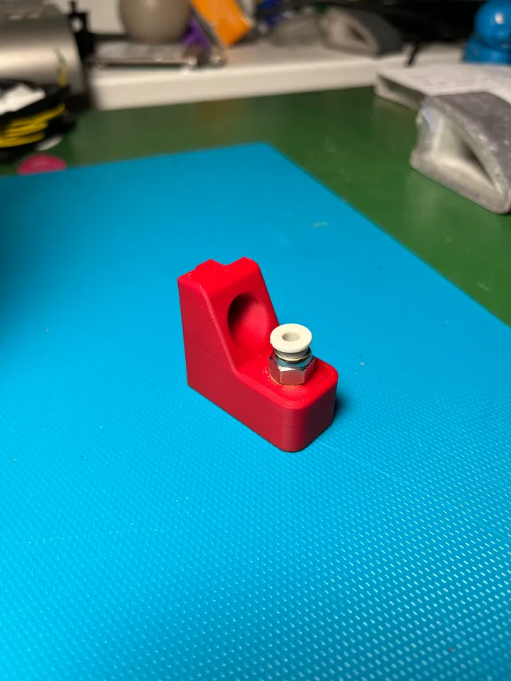 Bowden Retainer by Sven Kah | Download free STL model | Printables.com