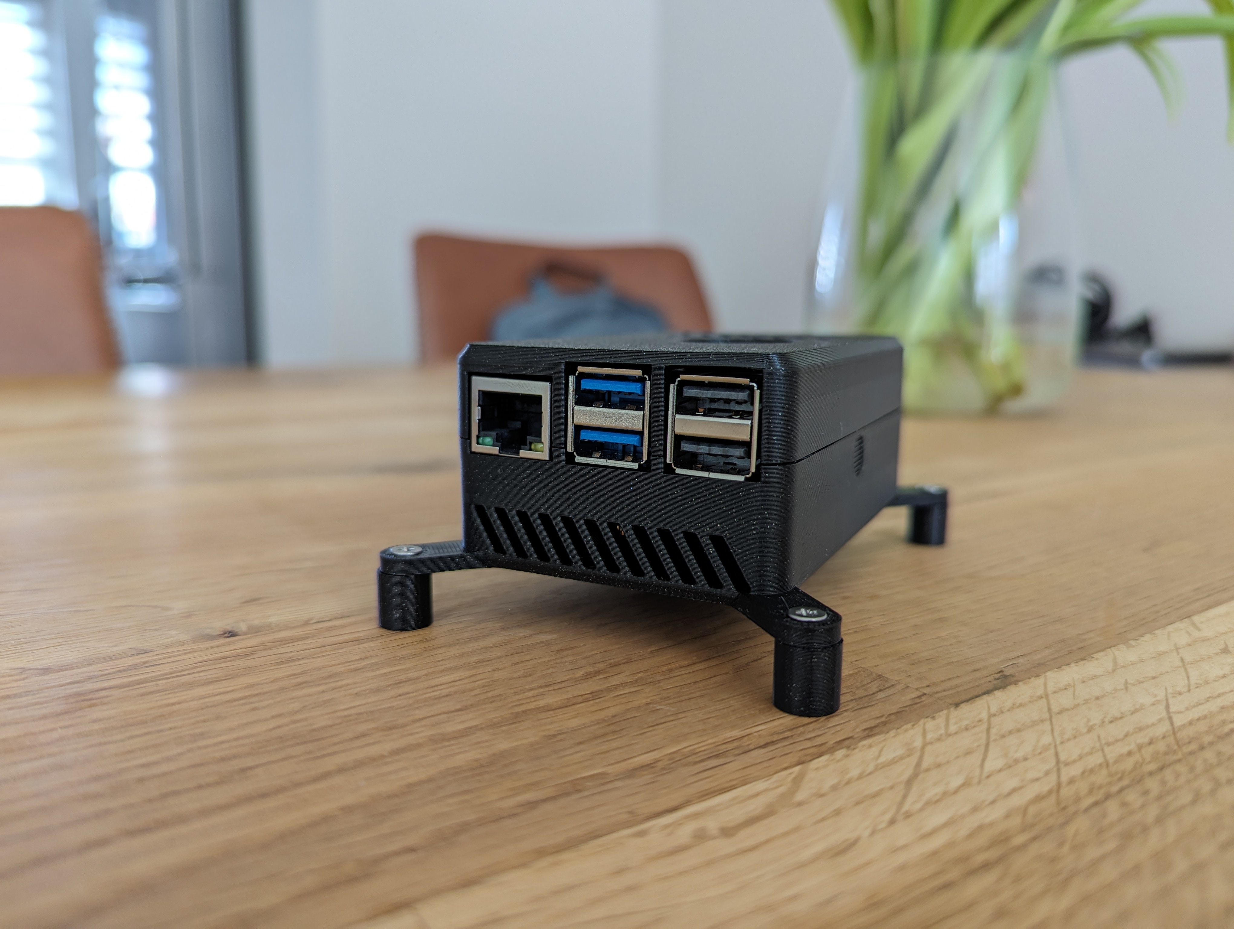 Raspberry Pi 5 with NVMe hat tool-less case - wall mount by Frank ...