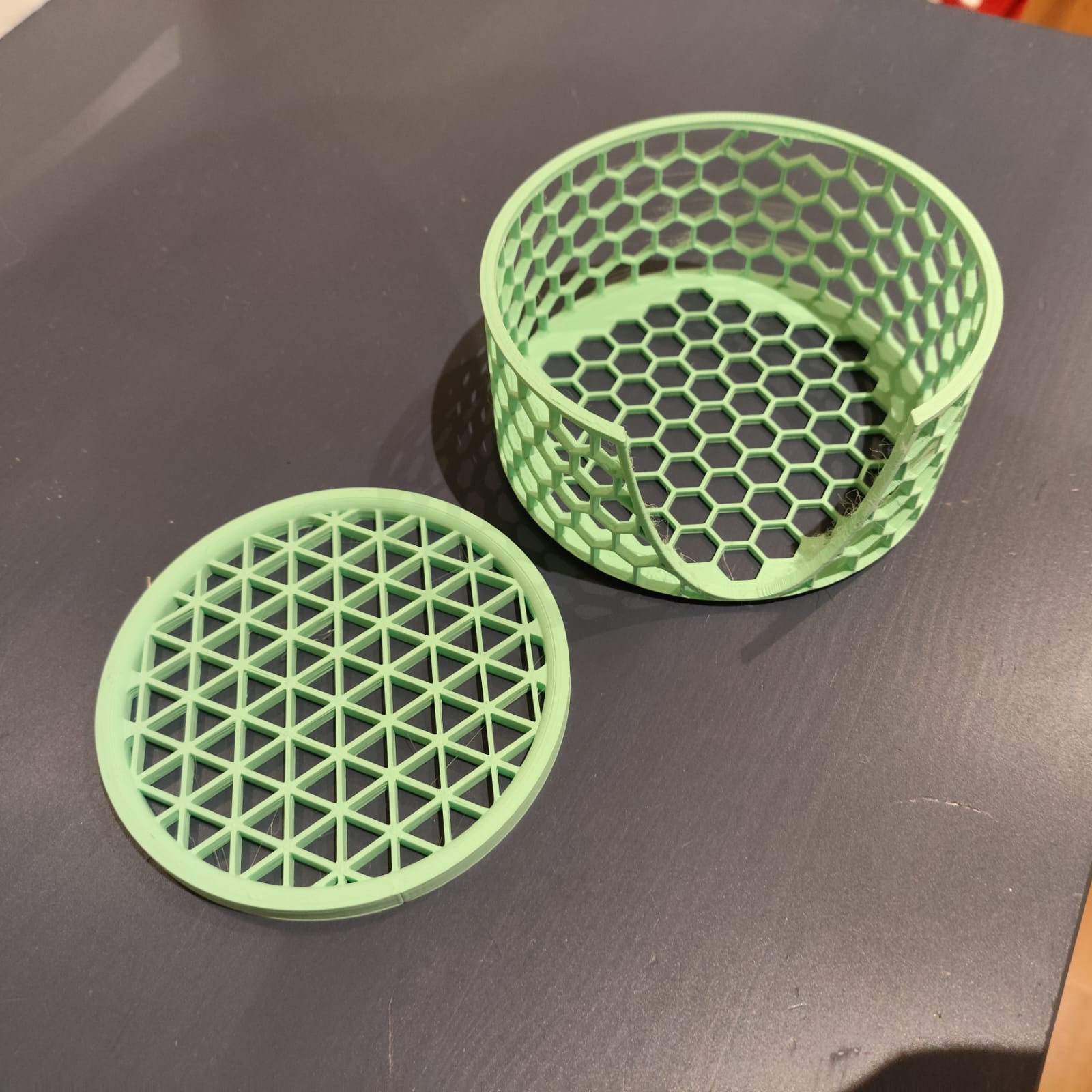 Geometric patern coasters by Calcetin | Download free STL model ...
