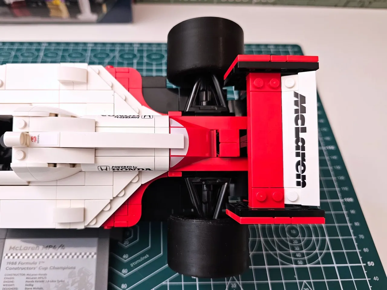 Realistic tyres/wheels for LEGO 10330 McLaren Senna Formula 1 car by ...