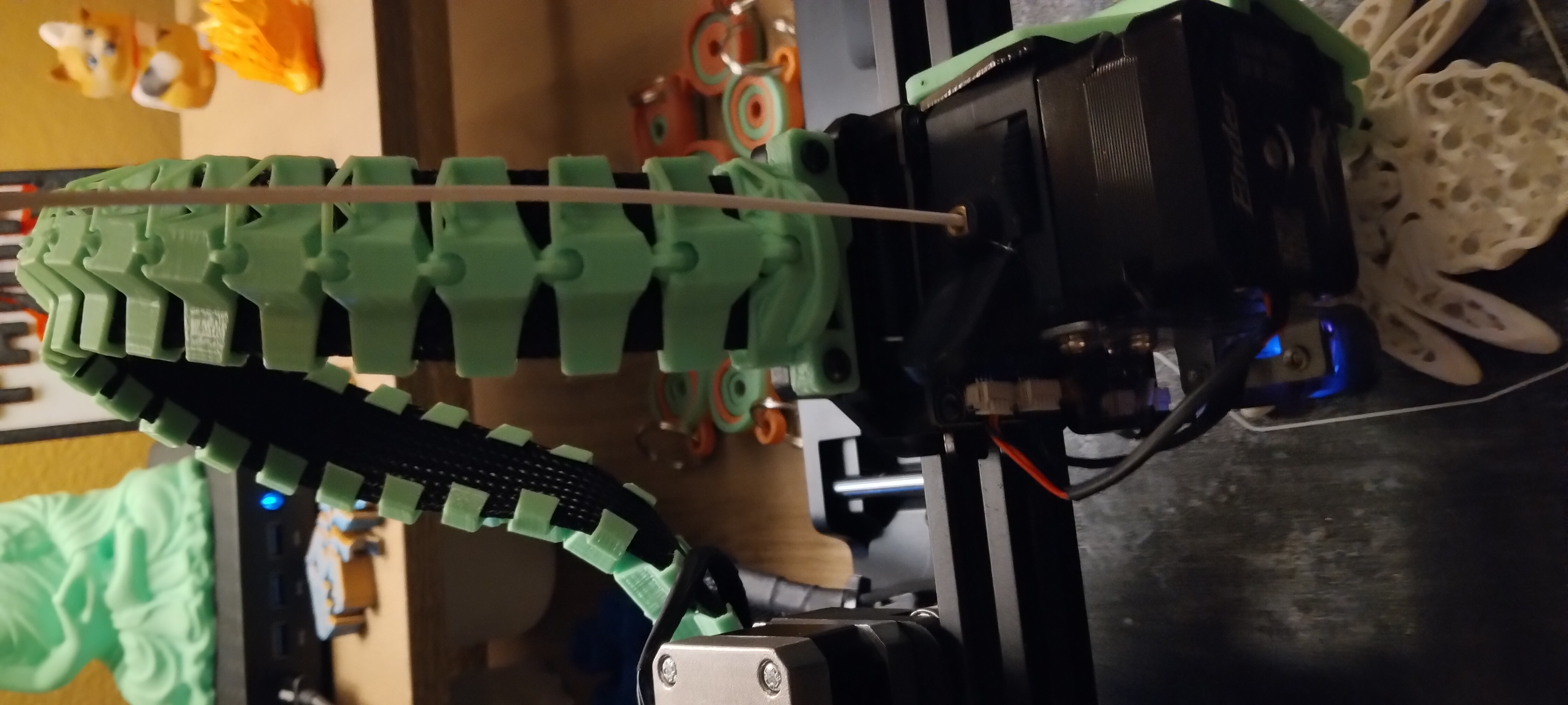 Remix Ender 3 V3 SE upper gantry cable guide with cable spline by Paul ...