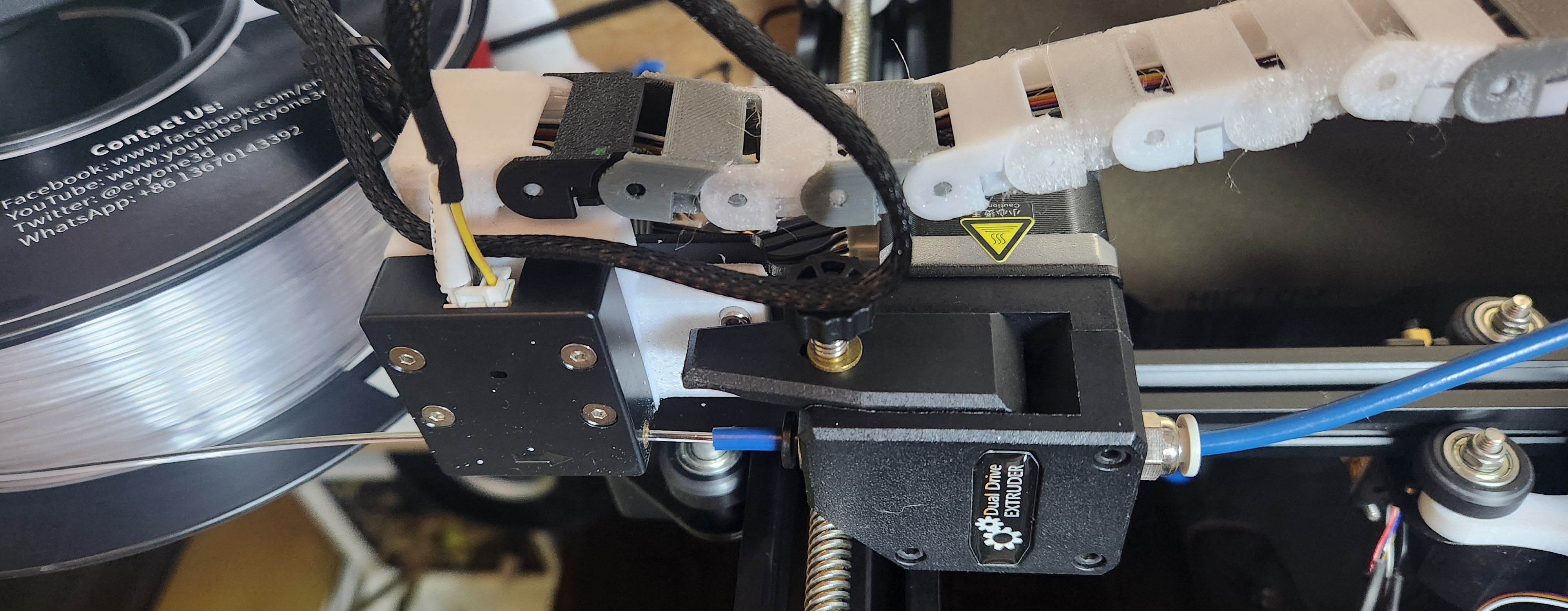 Ender 3V2 top mounted BMG type Extruder Runout Sensor Dragchain link by ...