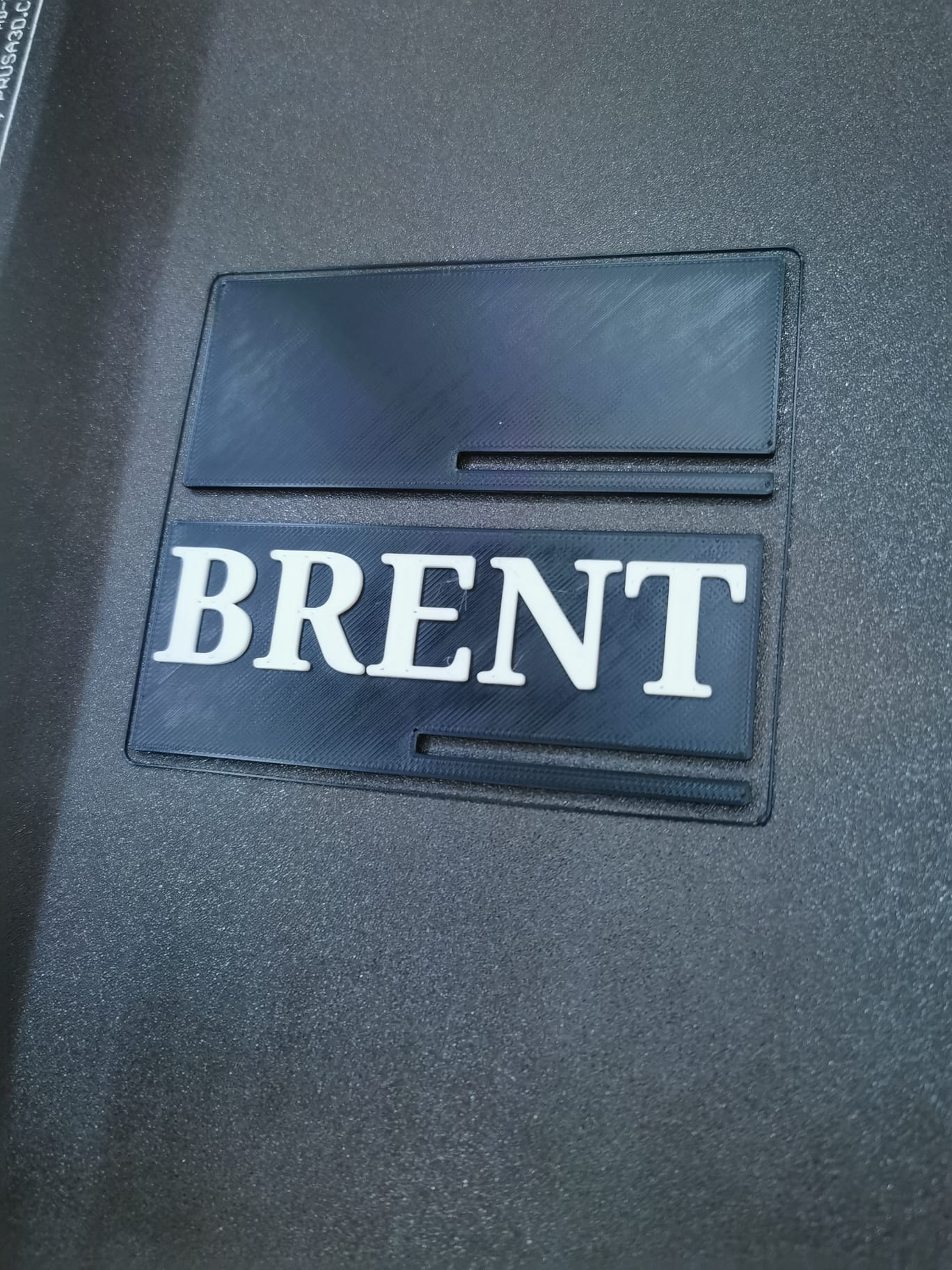 Simple & portable name plaque by DenBéire-BD | Download free STL model ...