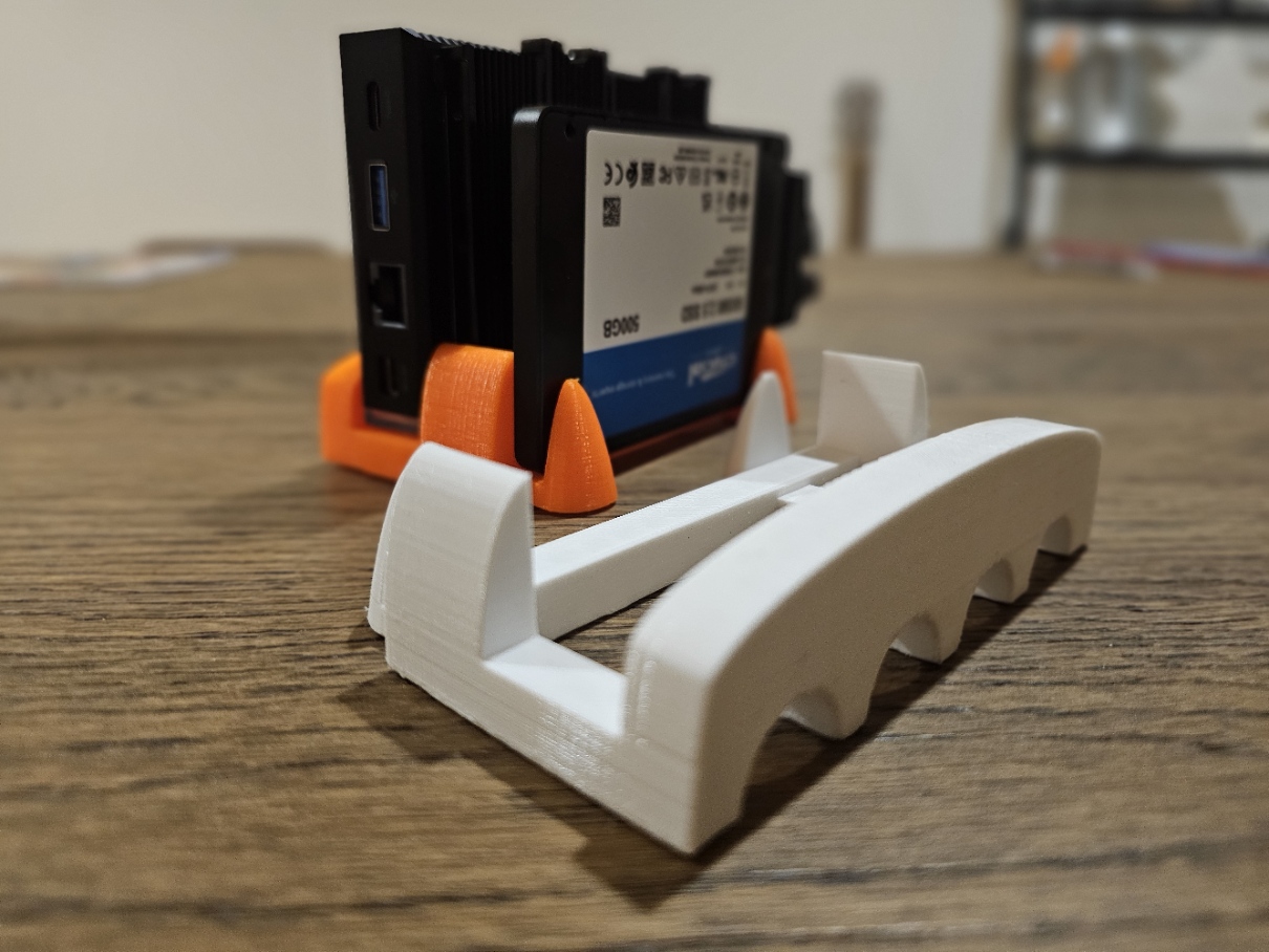 ZimaBlade + SSD dock by PTS | Download free STL model | Printables.com