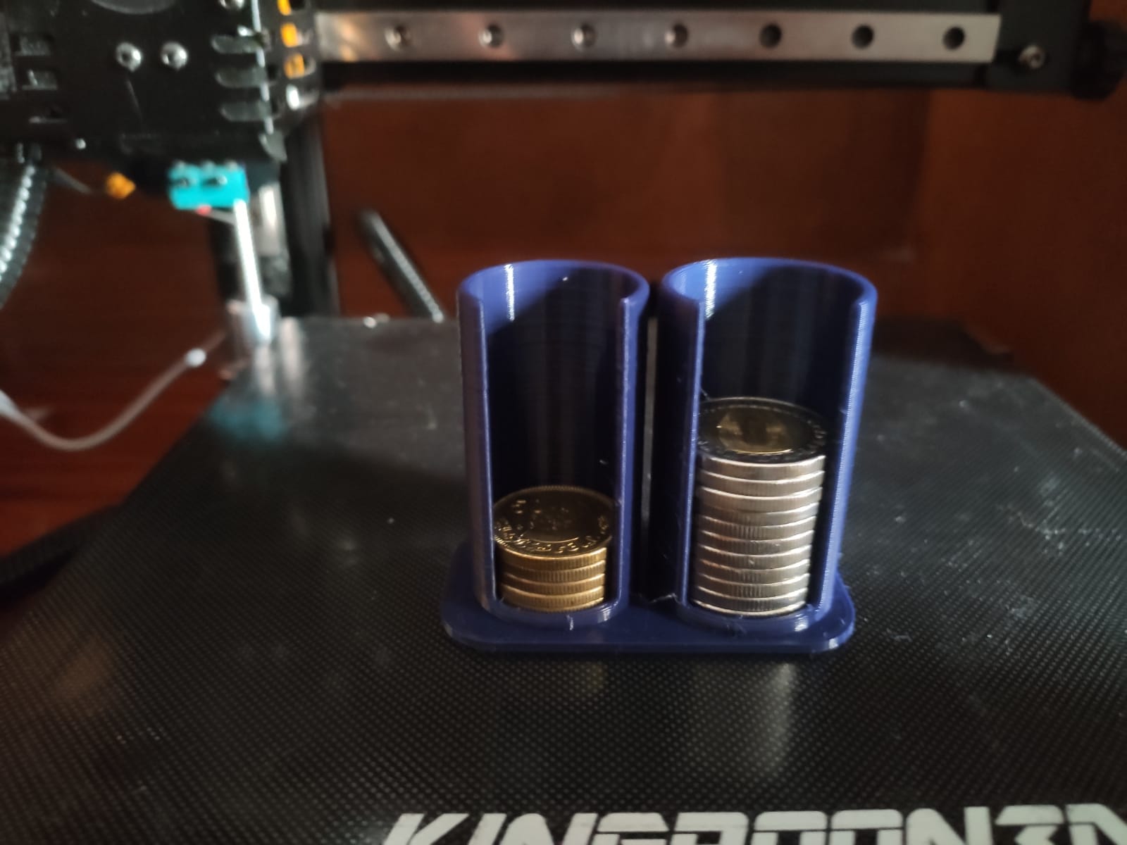 Desk Coin Holder by Ahmed Hamdy | Download free STL model | Printables.com