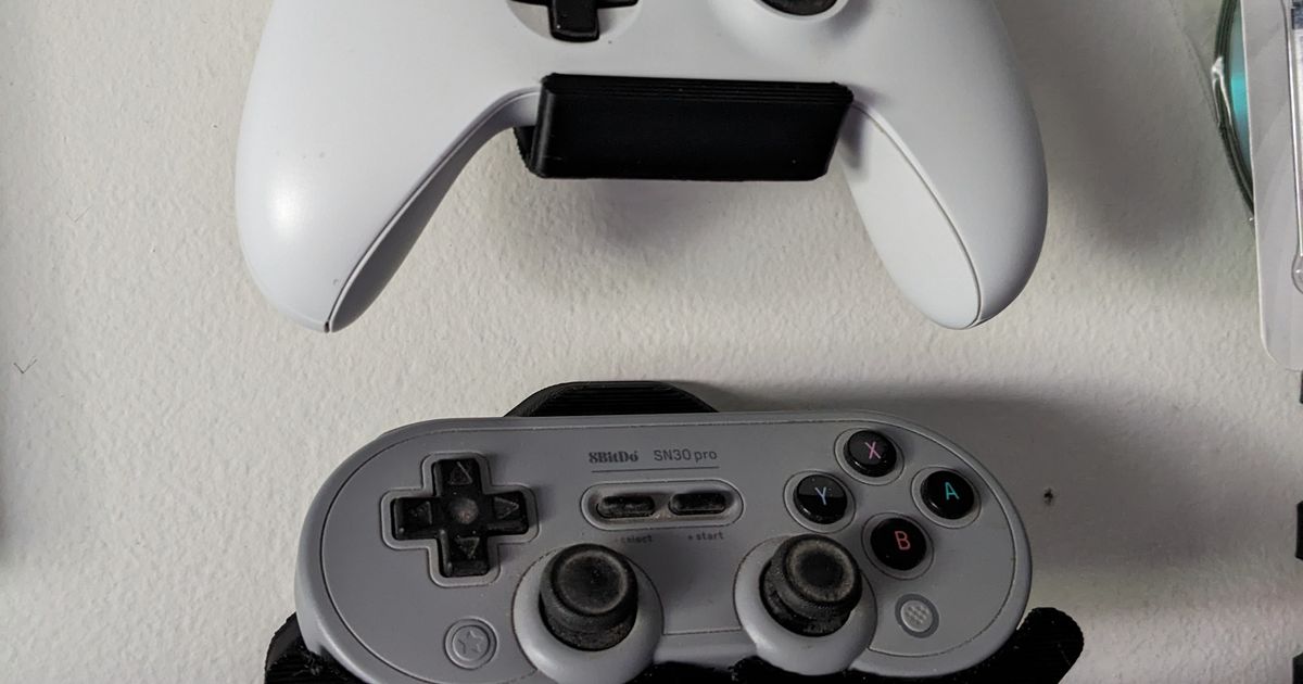 Simple Game Controller Wall Mount (XBox One and 8BitDo SN30Pro) by ...
