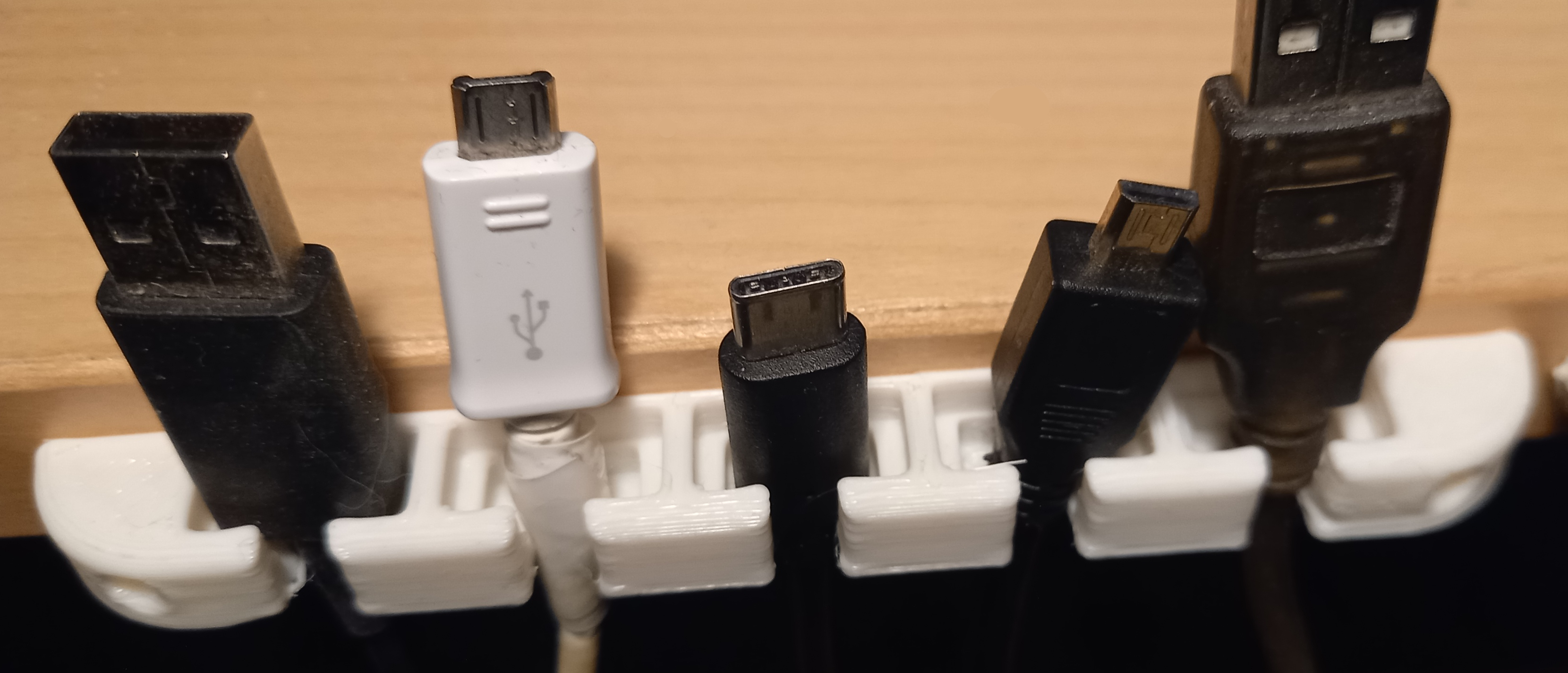USB / Charging cable hanger by catnerd | Download free STL model ...
