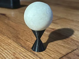 Simple Sphere Stand (scalable as needed) by LincolnRaspberry | Download ...