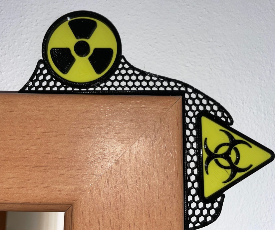 Door corner - hazard by BlueH | Download free STL model | Printables.com