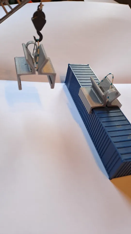 Container Greifer Modell für H0 scale by Christian | Download free STL ...