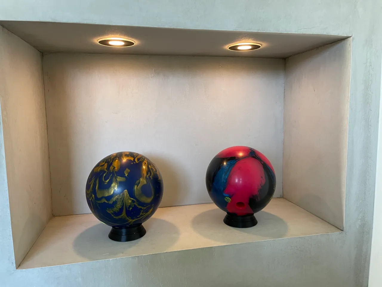 Rotating Bowling Ball Holder by dj_redbird | Download free STL model ...