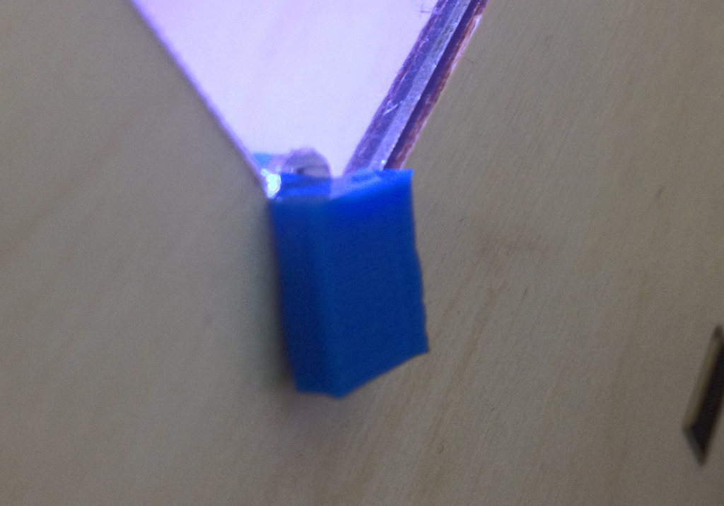 Side clips with grip knobs for Replicator side panels by drandolph ...