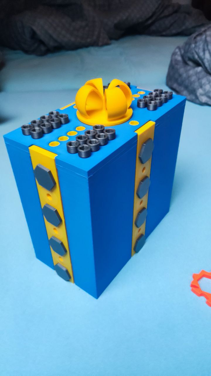 Annoying gift box by rreit | Download free STL model | Printables.com